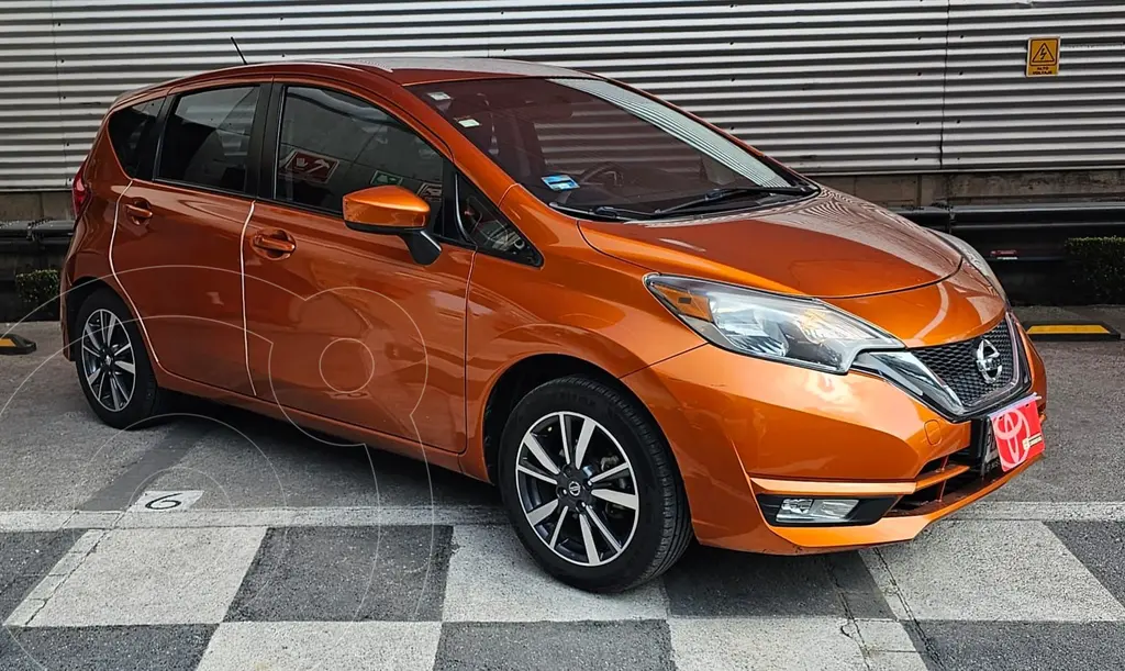 Nissan Note Advance Aut usado (2017) color Naranja precio $210,000