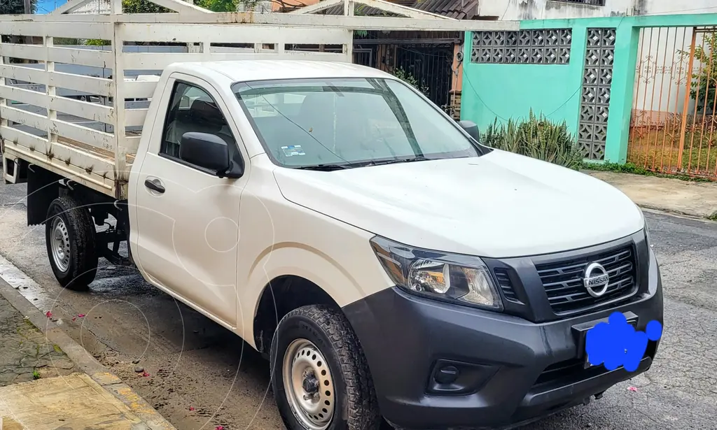 Nissan NP300 2.5L Chasis Cabina Dh Paquete de Seguridad usado (2018 ...