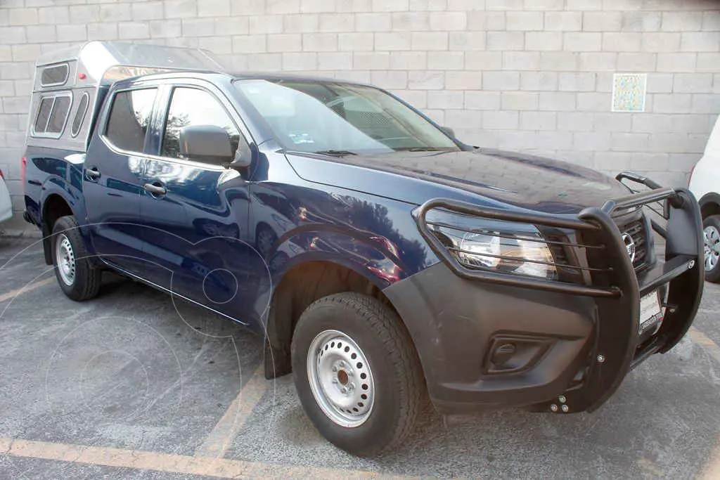 Nissan NP300 2.5L Doble Cabina S Paquete de Seguridad usado (2020 ...