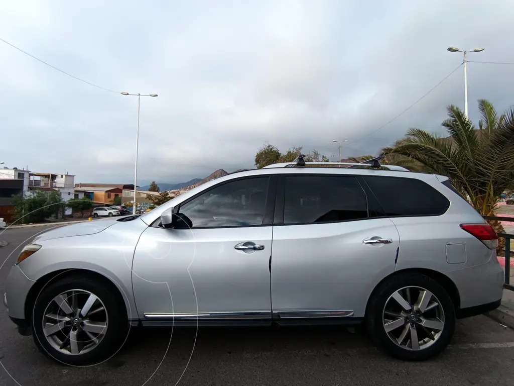 Nissan Pathfinder 3.5L Exclusive 4x4 usado (2015) color Plata precio ...