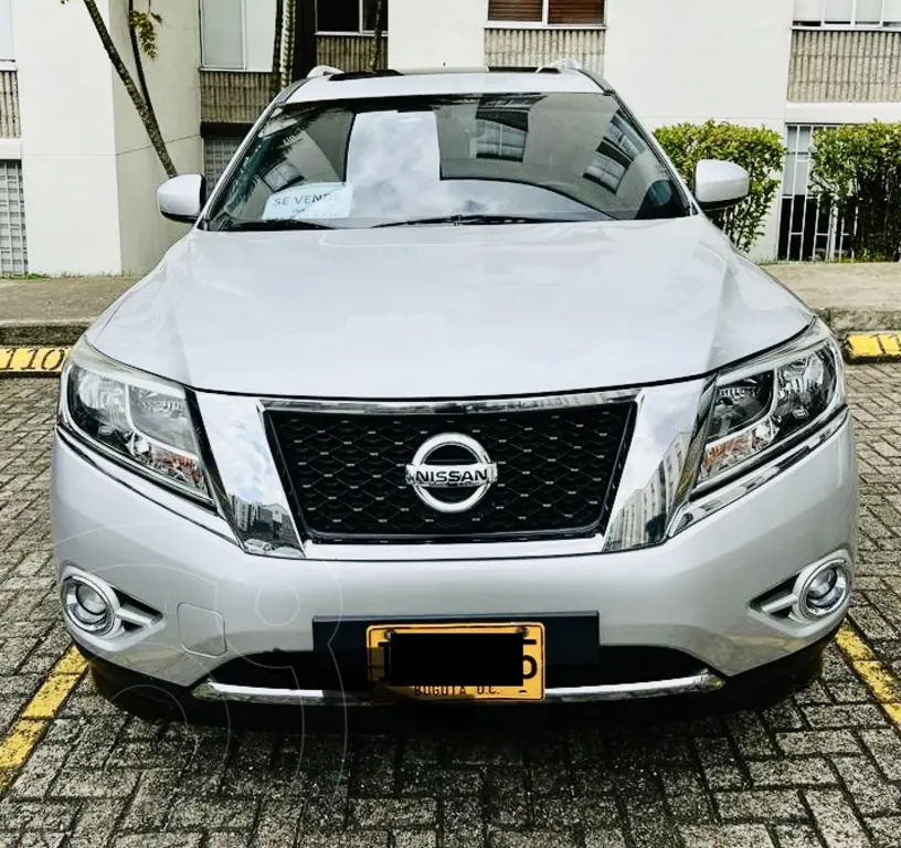 Nissan Pathfinder Exclusive usado (2015) color Plata precio $87.000.000