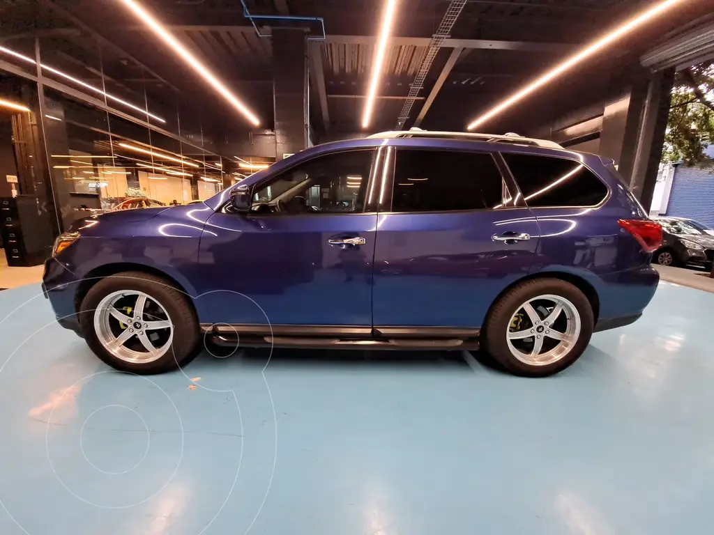 Nissan Pathfinder Advance usado (2017) color Azul precio $420,000