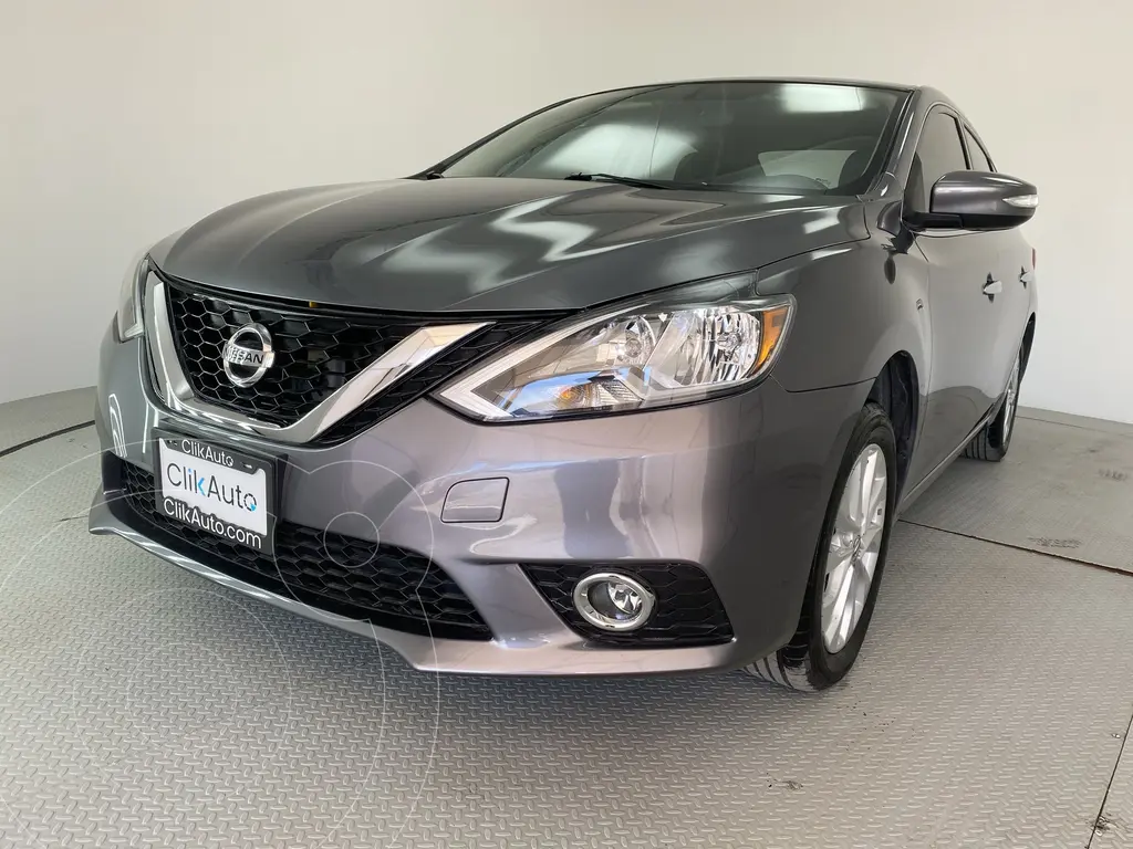 Nissan Sentra Advance Aut usado (2018) color Gris precio $255,000