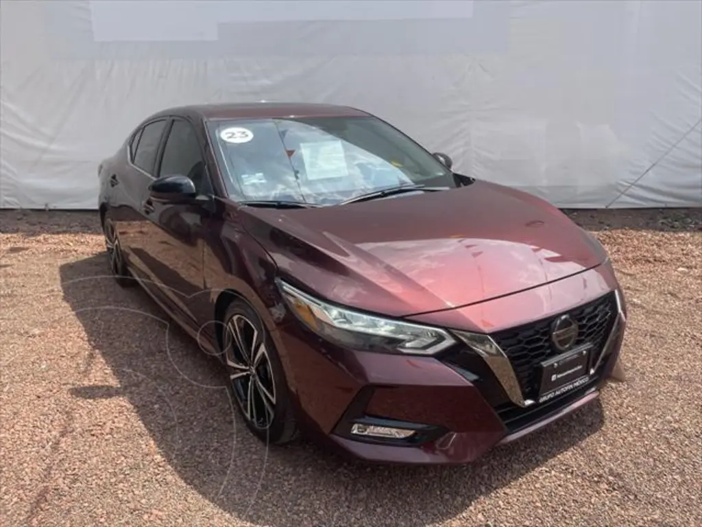 Nissan Sentra SR Platinum Aut usado (2023) color Rojo precio $449,000