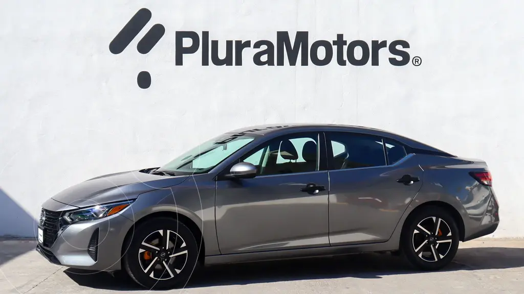 Nissan Sentra Sense usado (2024) color Gris precio $329,000