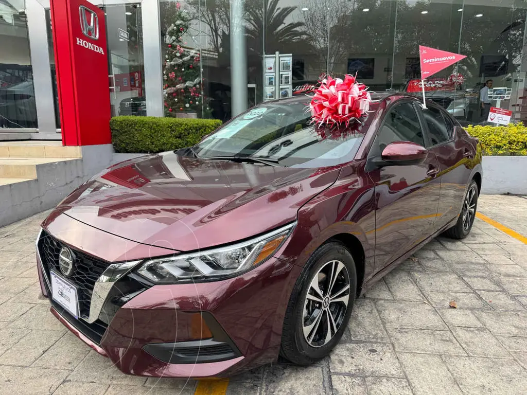 Nissan Sentra Sense Aut usado (2022) color Rojo precio $339,000
