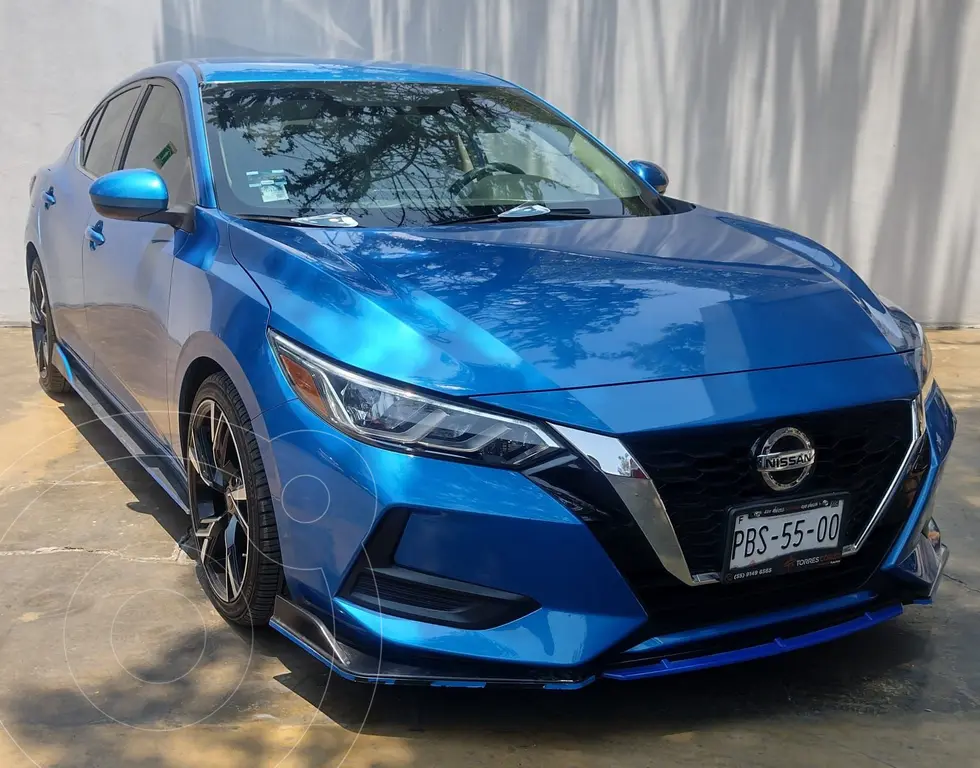 Nissan Sentra Sense usado (2021) color Azul precio $320,000