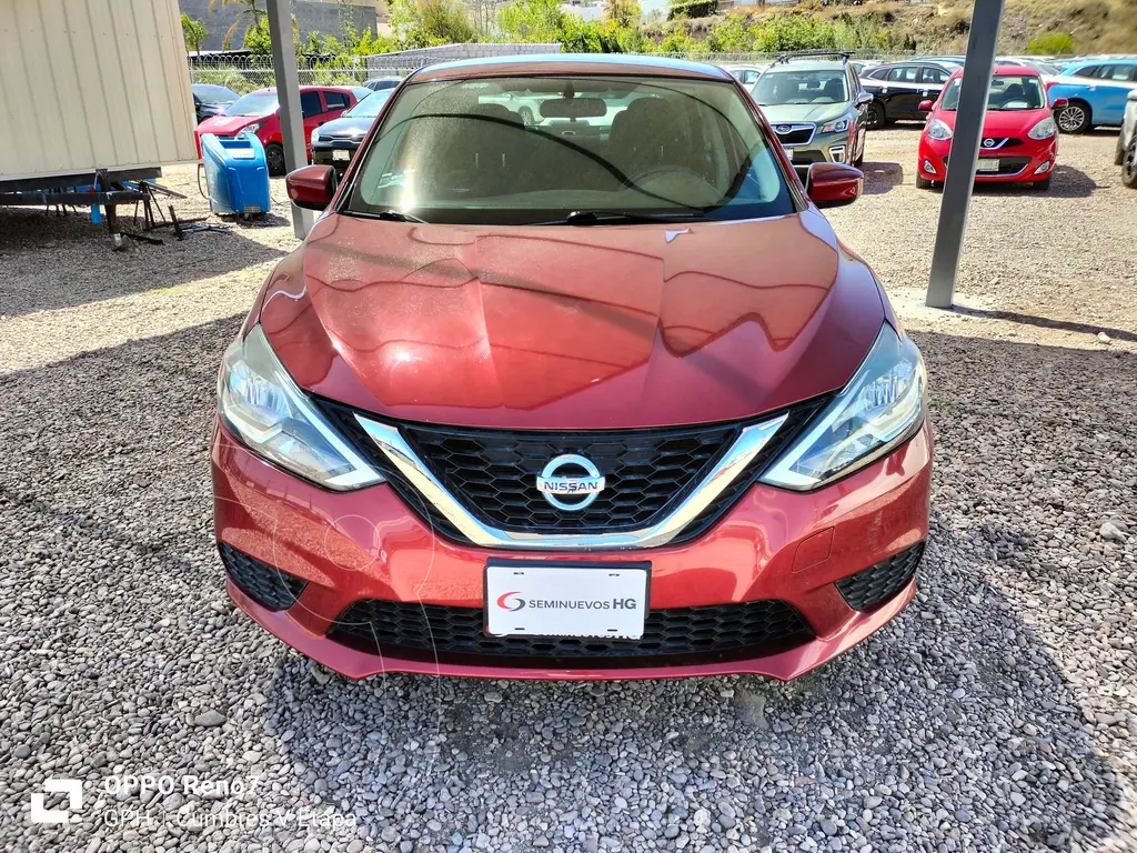 Nissan Sentra Sense usado (2019) color Rojo Cobrizo precio $218,000