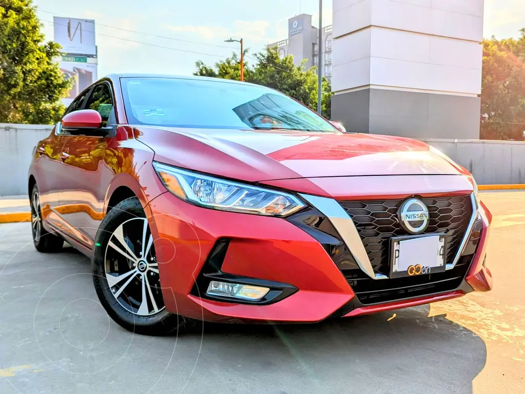 Nissan Sentra Advance usado (2021) color Rojo precio $270,000