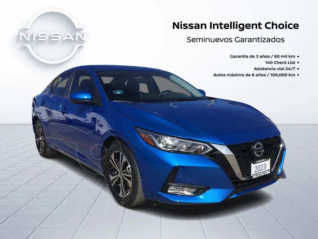 Nissan Sentra Advance usado (2023) color Azul Zafiro precio $386,000
