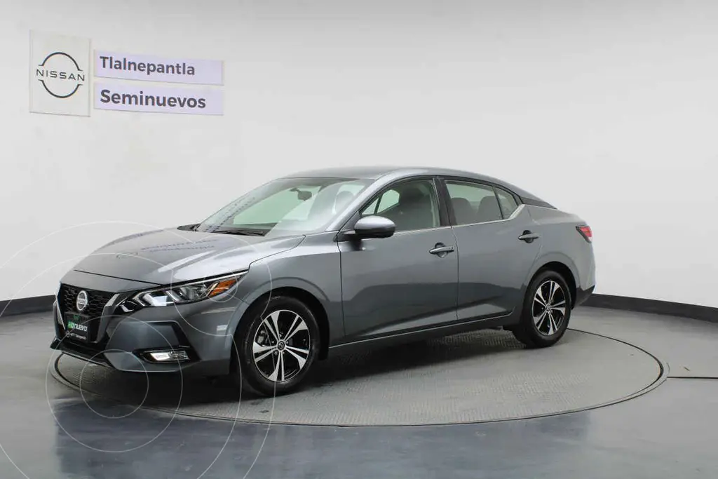 Nissan Sentra Advance usado (2021) color Gris precio $359,400