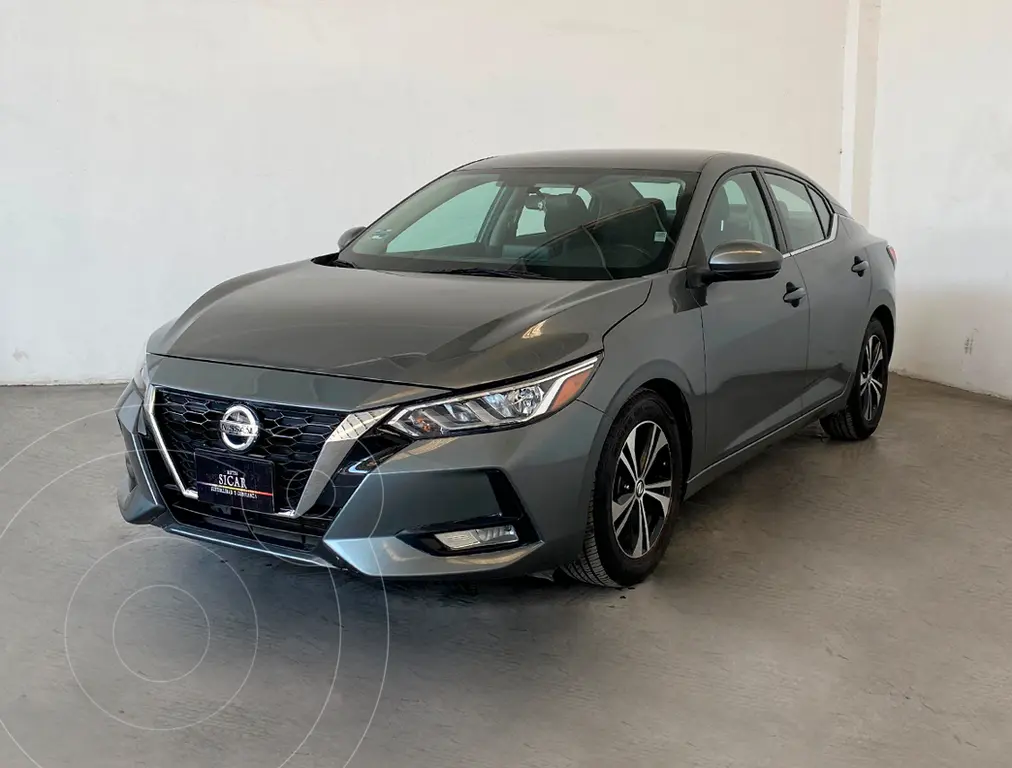 Nissan Sentra Advance usado (2020) color Gris precio $279,000