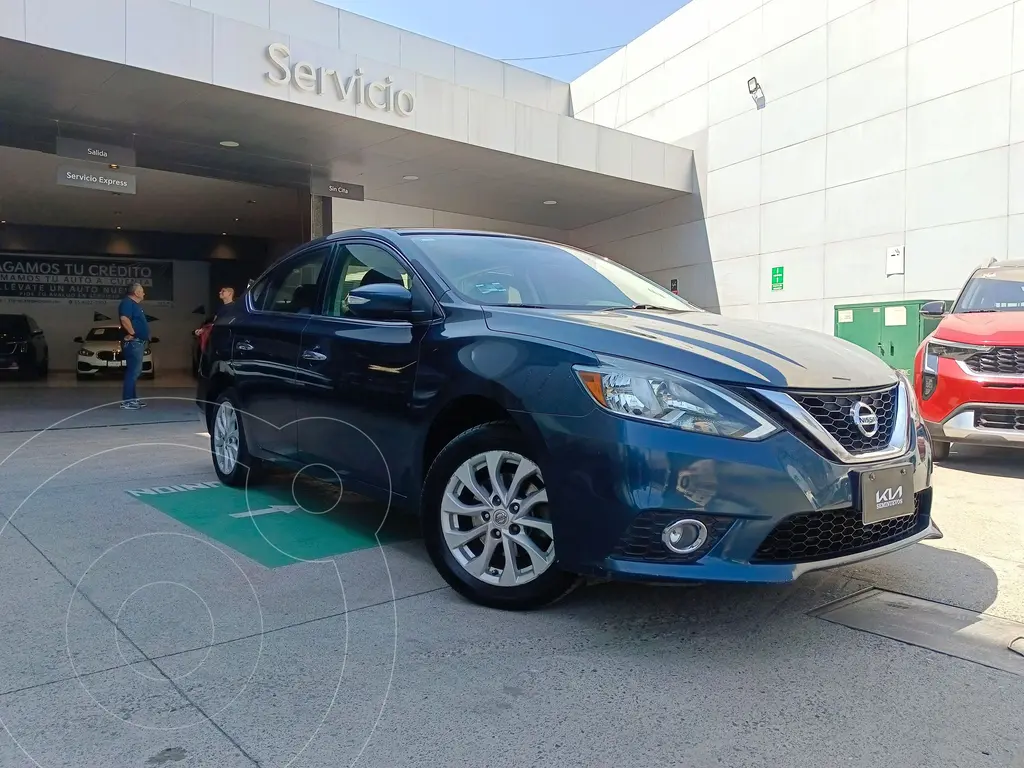 Nissan Sentra Advance usado (2018) color Azul precio $210,000