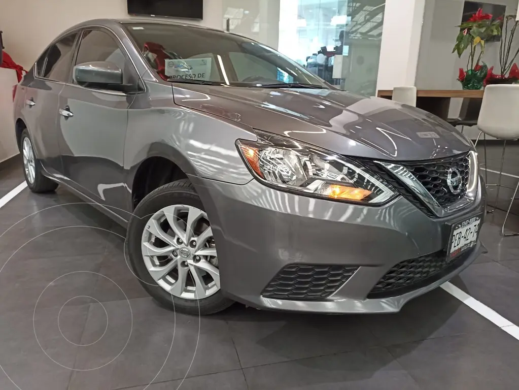 Nissan Sentra Sense usado (2018) color Gris precio $228,000