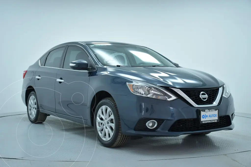 Nissan Sentra Advance usado (2018) color Azul Oscuro precio $257,000