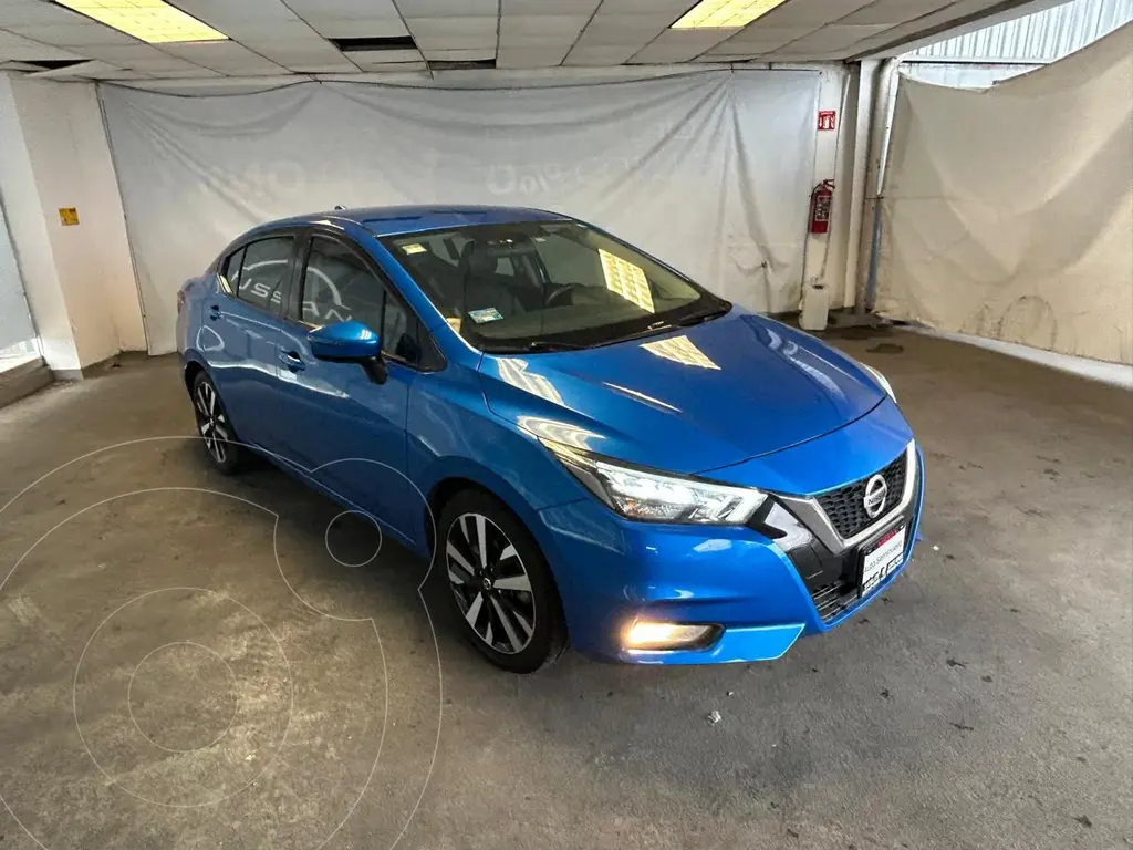 Nissan Versa Exclusive Aut usado (2022) color Azul precio $289,800