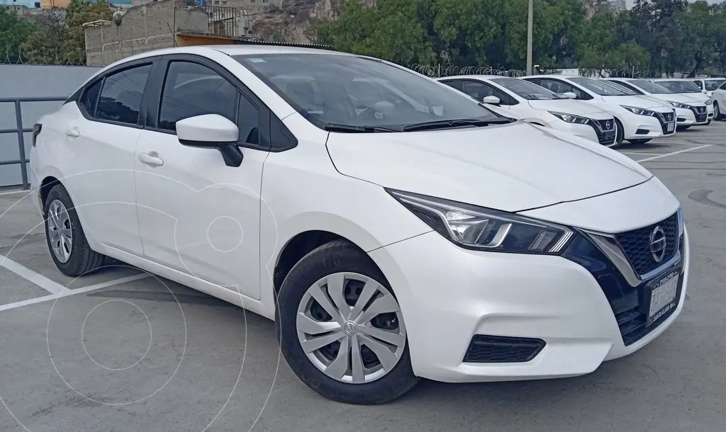Nissan Versa Sense Aut usado (2020) color Blanco precio $205,000