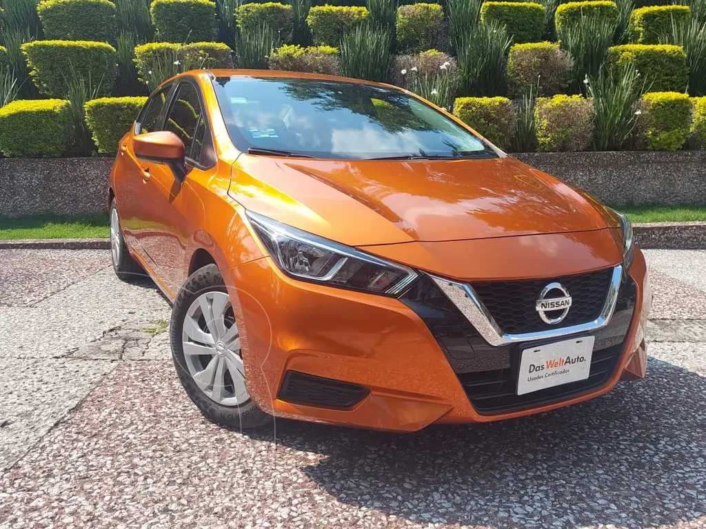 Nissan Versa Sense usado (2020) color Naranja precio $269,000