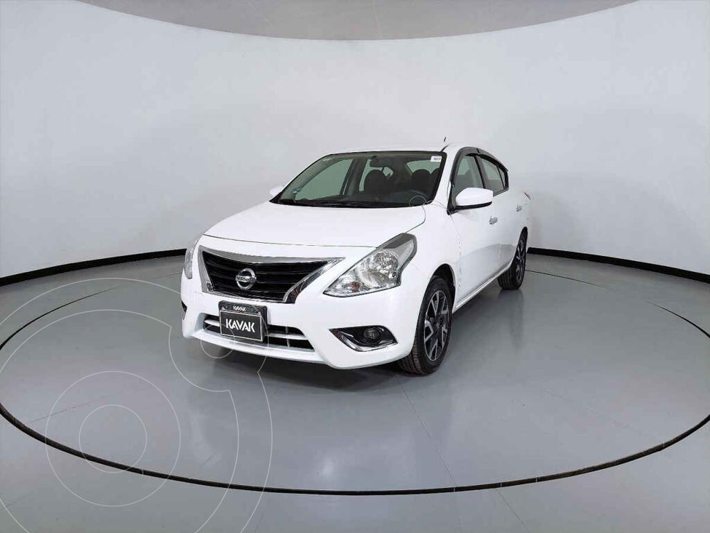 Nissan Versa Advance Aut usado (2019) color Blanco precio $253,999