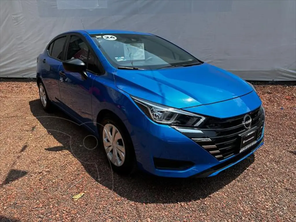 Nissan Versa Sense Aut usado (2024) color Azul precio $319,000