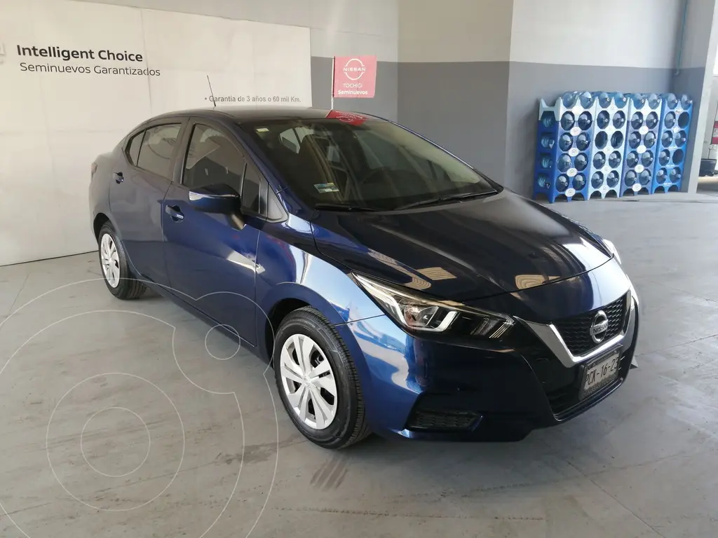 Nissan Versa Sense usado (2021) color Azul precio $269,012