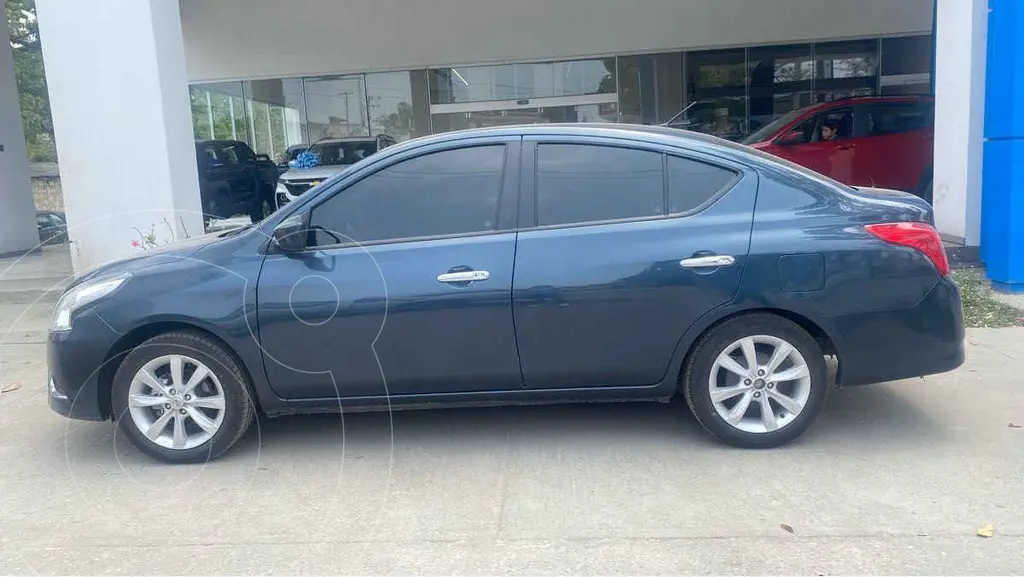 Nissan Versa Advance Aut financiado en mensualidades enganche $63,000 ...