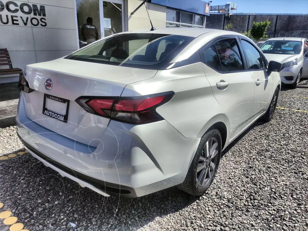 Nissan Versa Advance Aut usado (2020) color Blanco precio $282,150