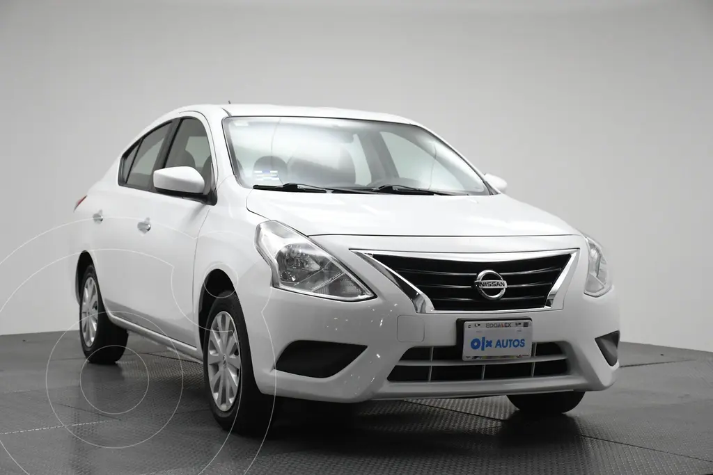 Nissan Versa Sense usado (2017) color Blanco precio $199,000