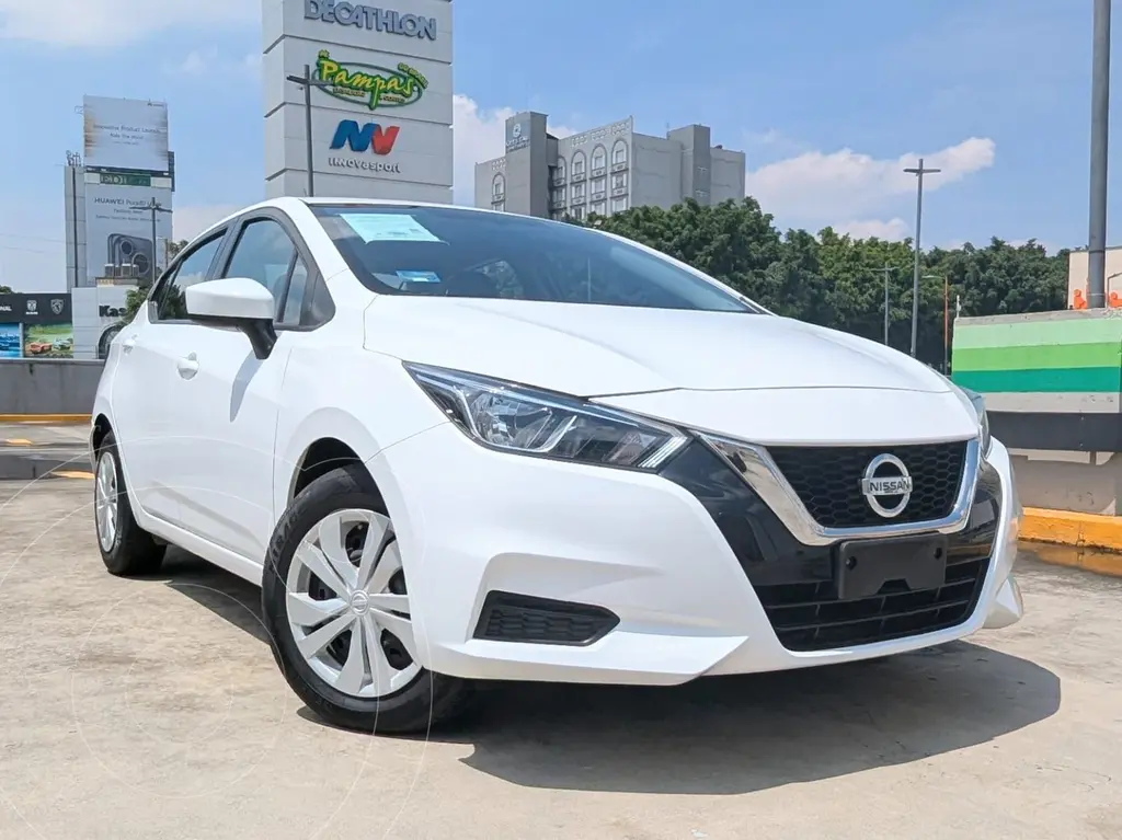 Nissan Versa Sense usado (2021) color Blanco precio $244,000