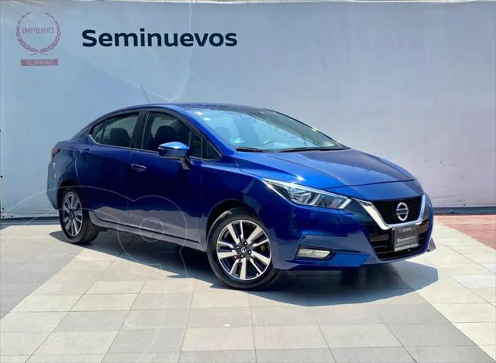 Nissan Versa Advance usado (2020) color Azul precio $285,000