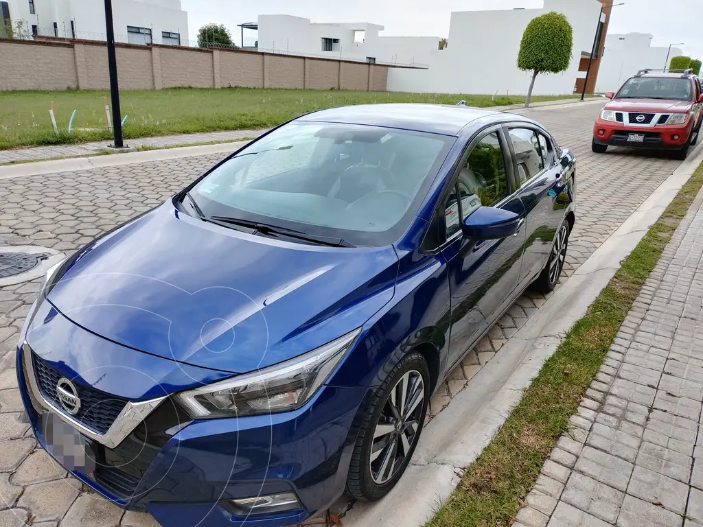 Nissan Versa Exclusive Aut usado (2020) color Azul precio $295,000
