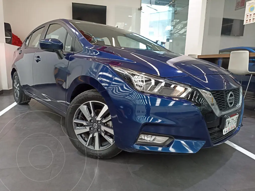 Nissan Versa Advance usado (2021) color Azul precio $285,000