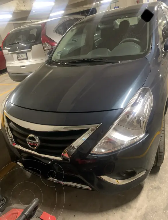 Nissan Versa Advance Aut usado (2015) color Azul precio $160,000