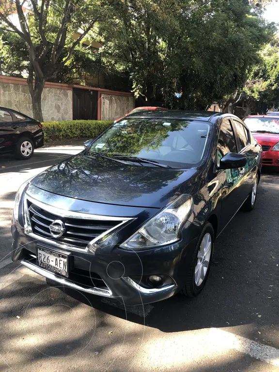 Nissan Versa Advance usado (2016) color Azul precio $160,000
