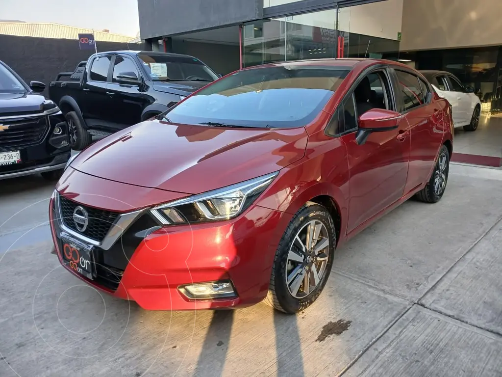 Nissan Versa Advance usado (2021) color Rojo precio $280,000