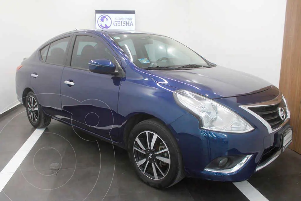 Nissan Versa Exclusive Aut usado (2019) color Azul precio $269,000