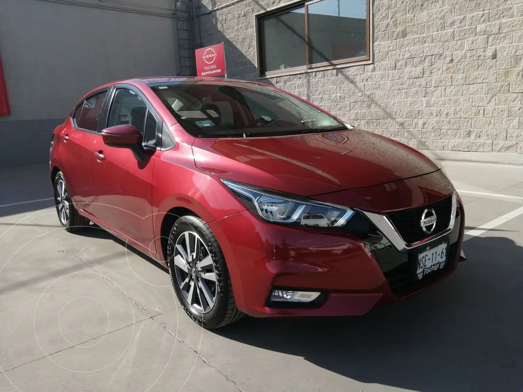 Nissan Versa Advance usado (2020) color Rojo precio $303,000