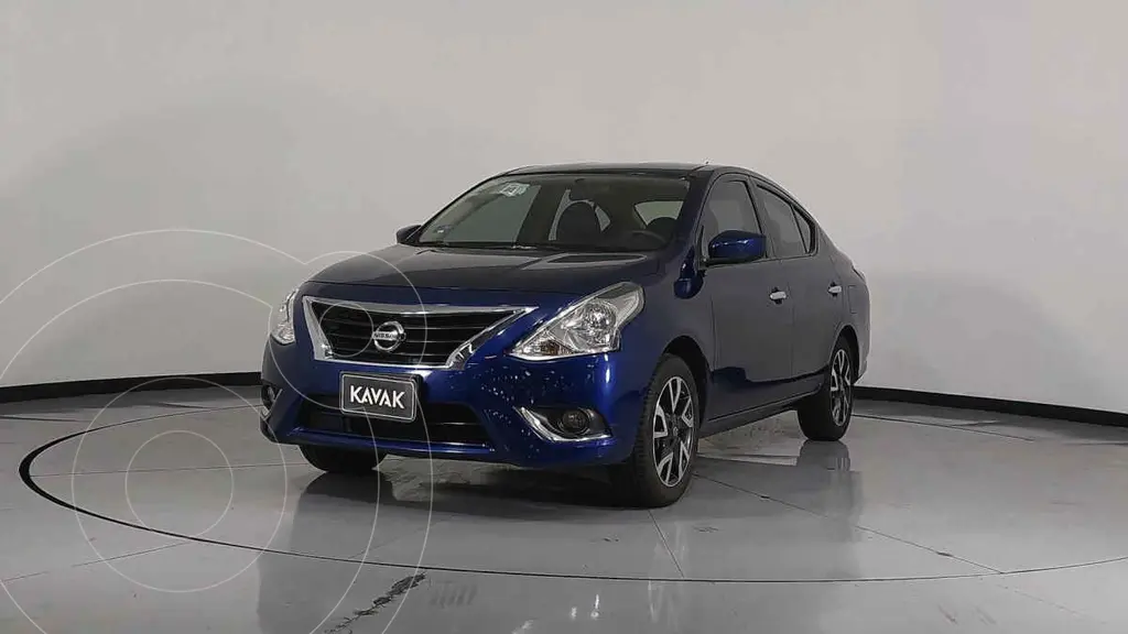 Nissan Versa Advance usado (2019) color Azul precio $265,999