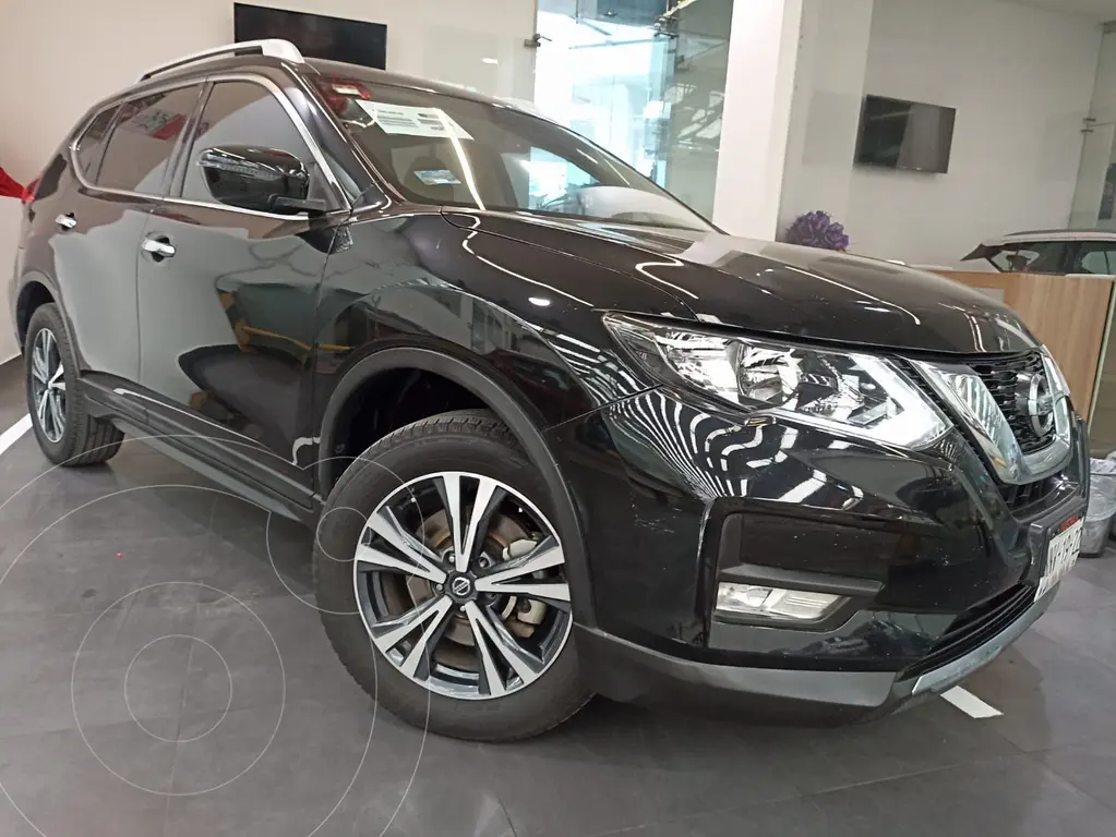 Nissan X-Trail Advance 3 Row usado (2019) color Negro precio $399,000