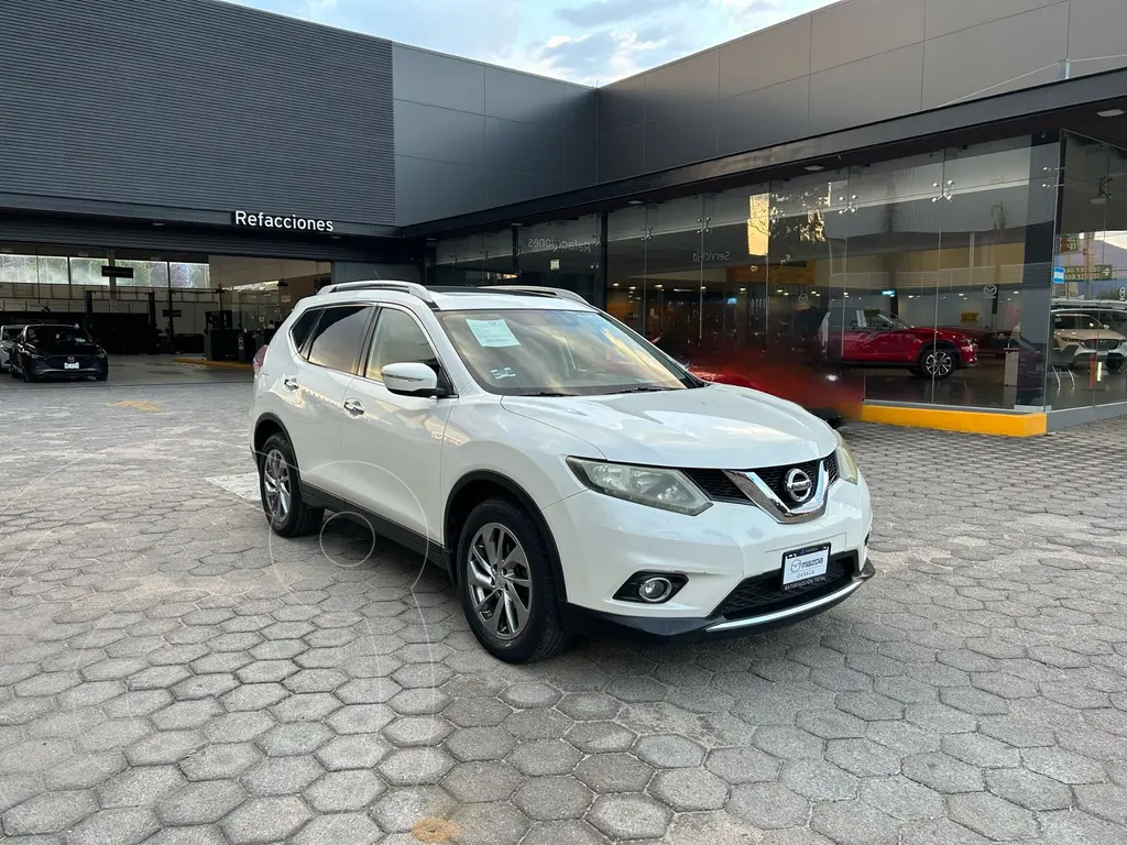Nissan X-Trail Advance 2 Row usado (2016) color Blanco precio $305,000