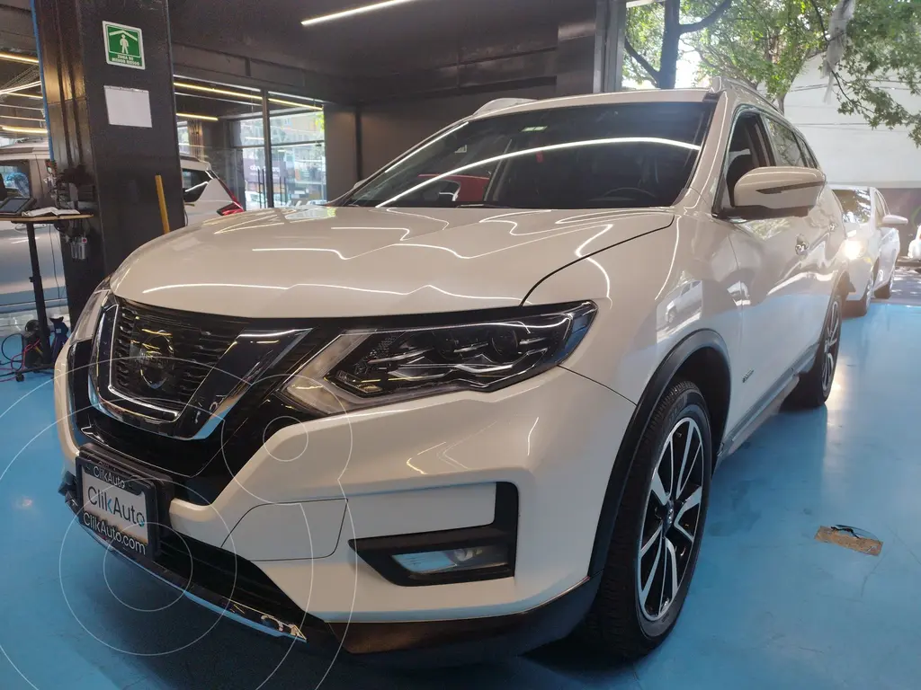 Nissan X-Trail Exclusive 2 Row Hybrid usado (2020) color Negro precio ...