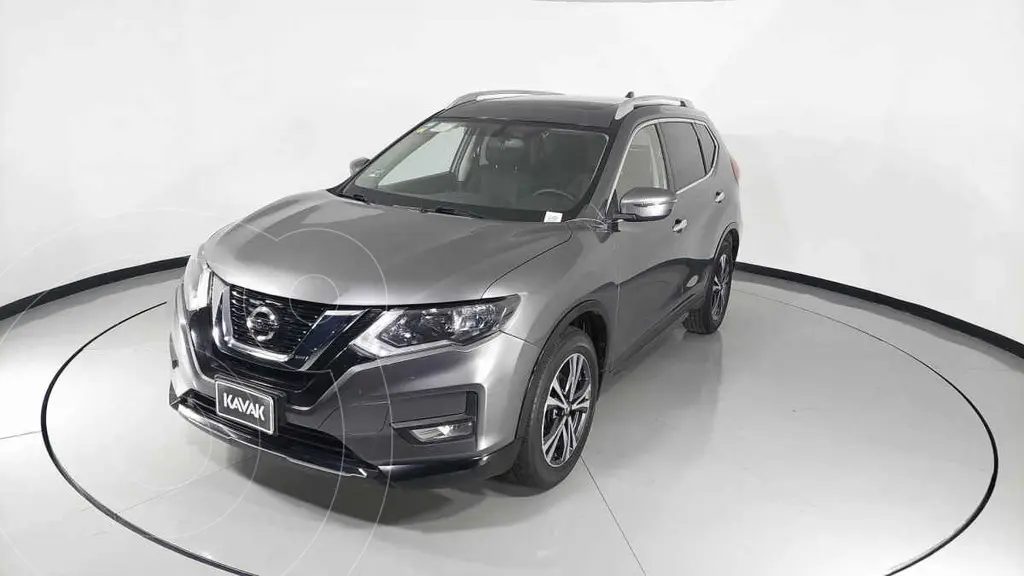Nissan X-Trail Advance 2 Row usado (2018) color Negro precio $383,999