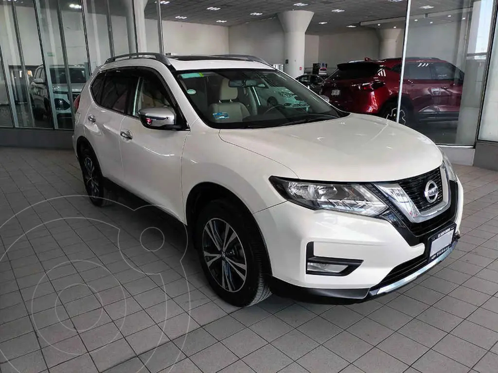 Nissan X-Trail Advance 2 Row usado (2020) color Blanco Perla precio $419,900