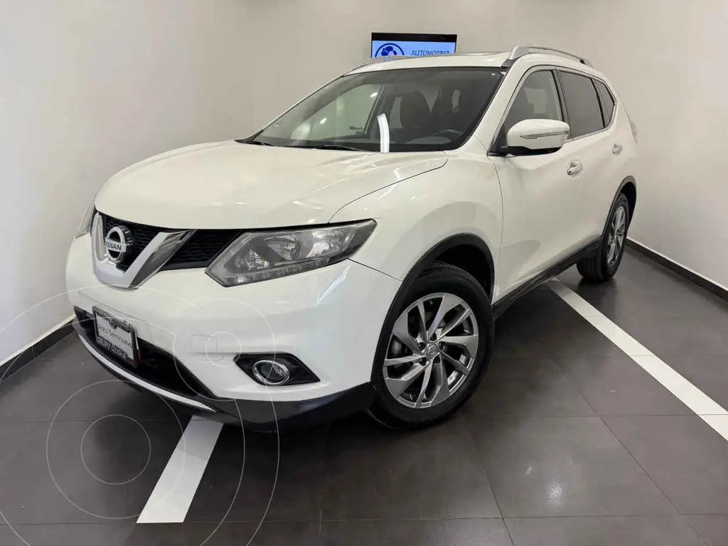 Nissan X-Trail Advance 2 Row usado (2015) color Blanco precio $245,000