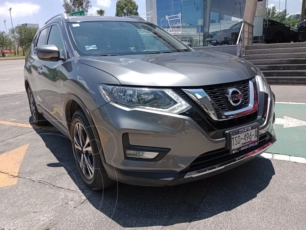 Nissan X-Trail Advance 2 Row usado (2020) color Gris precio $379,000