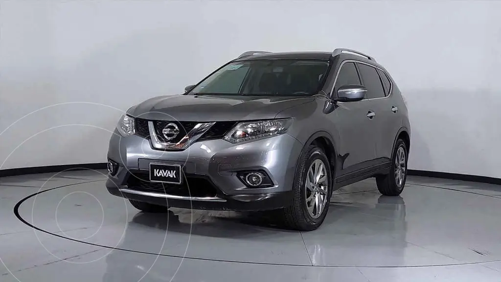 Nissan X-Trail Advance 2 Row usado (2015) color Gris precio $278,999
