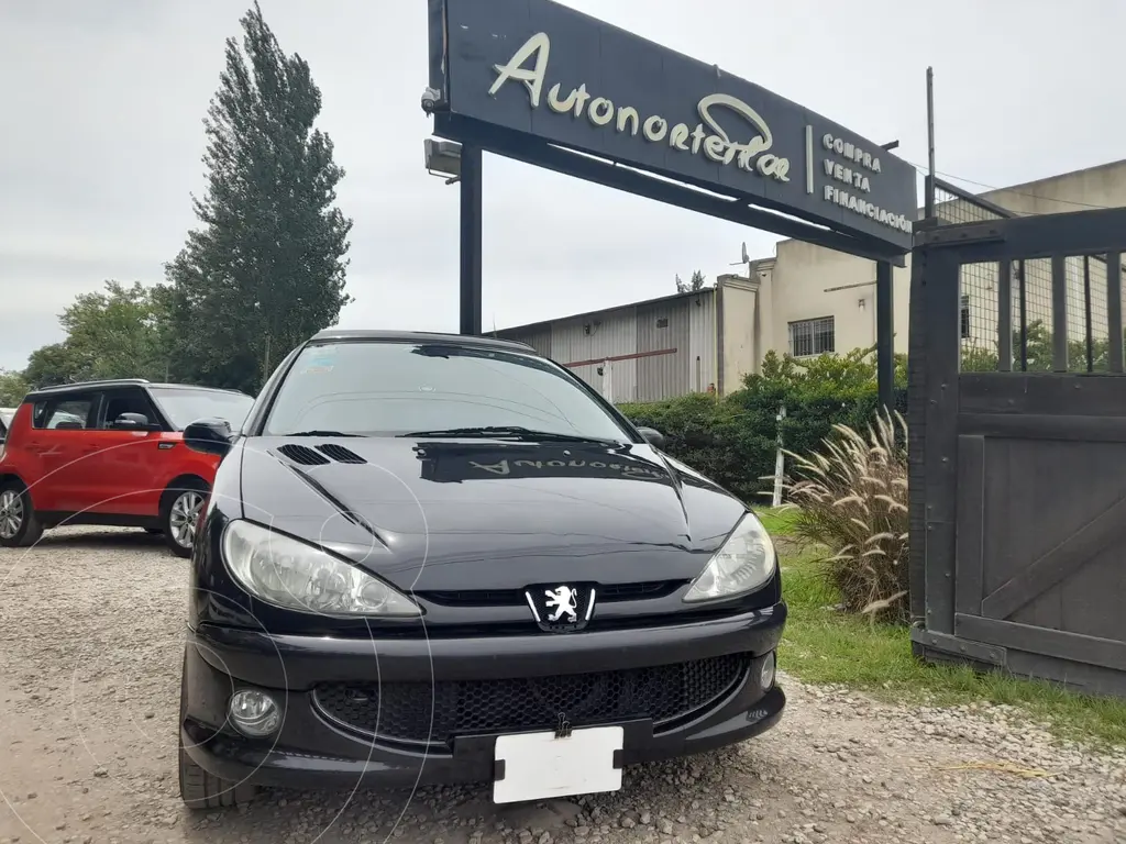 Peugeot 206 206 1.6 3 PTAS XS PREMIUM usado (2007) color Negro precio $990.000
