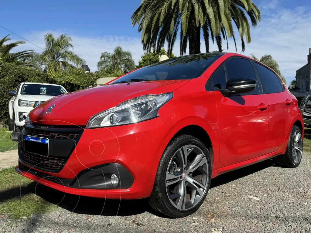 Peugeot 208 GT 1.6 THP usado (2019) color Rojo Aden precio u$s15.700
