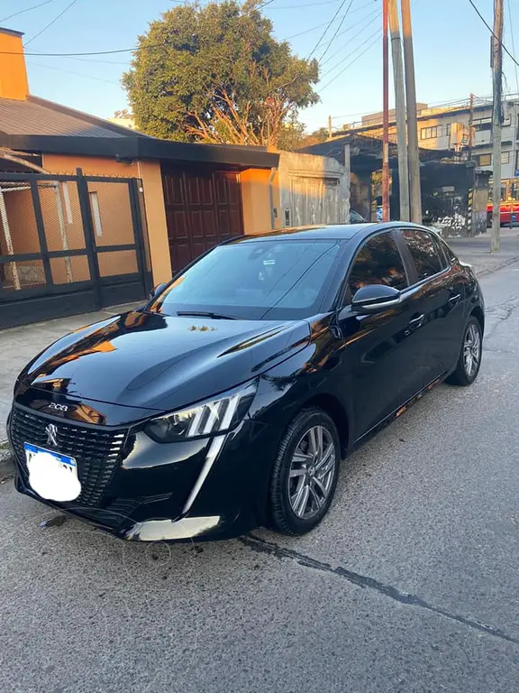 Peugeot 208 Feline 1.6 Tiptronic usado (2021) color Negro Perla precio ...