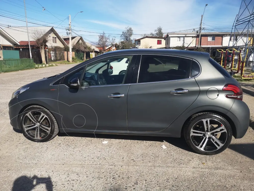 Peugeot 208 1.2L 5P GT-Line Puretech Aut 110HP usado (2017) color Gris ...